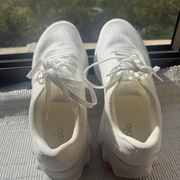 ALO Yoga | Shoes | Alo White Athletic Sneakers | Poshmark
